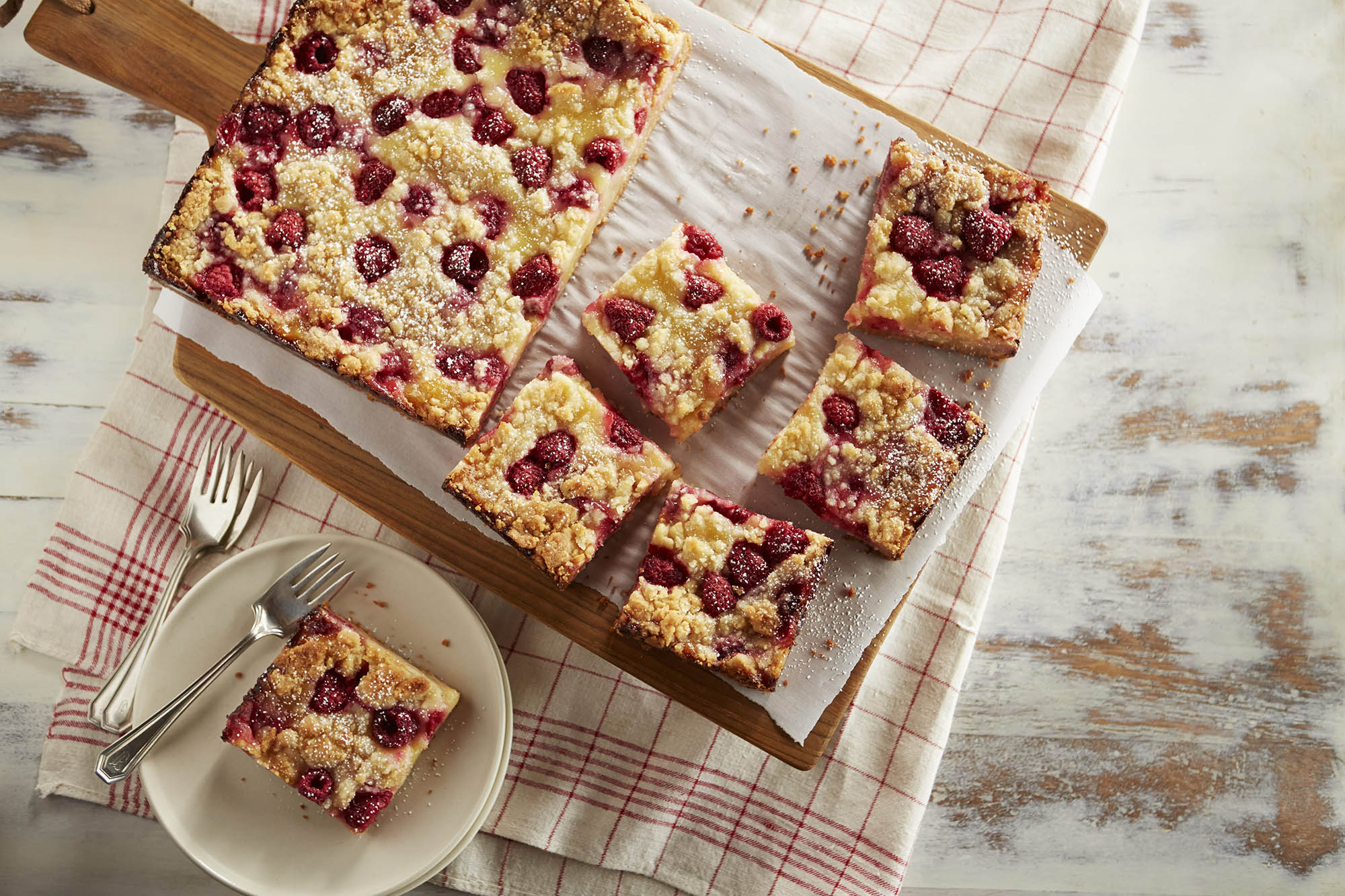Meyer Lemon Raspberry Bars Recipe | Driscoll's